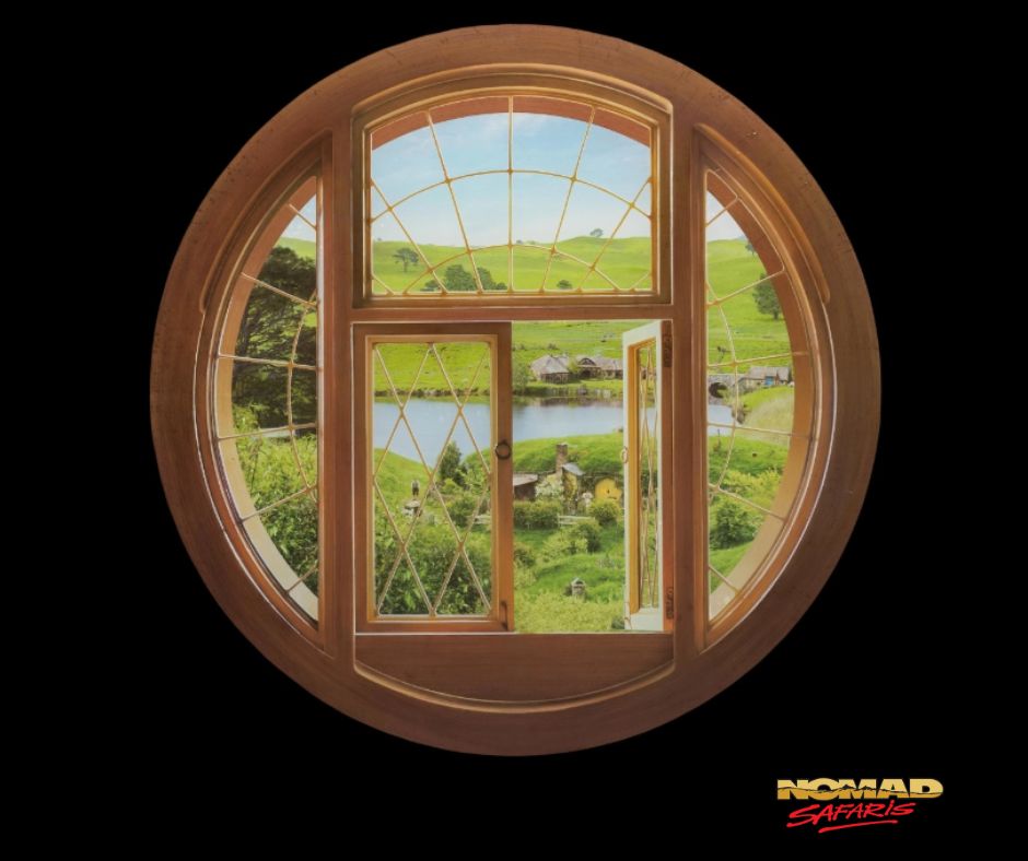 Hobbit Window Wall Decal – Lord of the Rings NZ